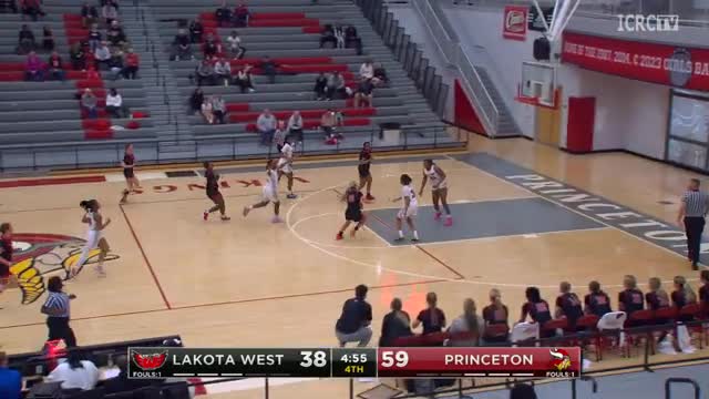 CitizenPortal.ai - Cameron Lowe shines with key plays as Aaron Thomas ...