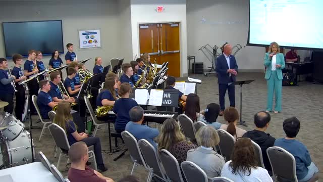 CitizenPortal.ai - Robinson Middle School jazz band performs Duke ...