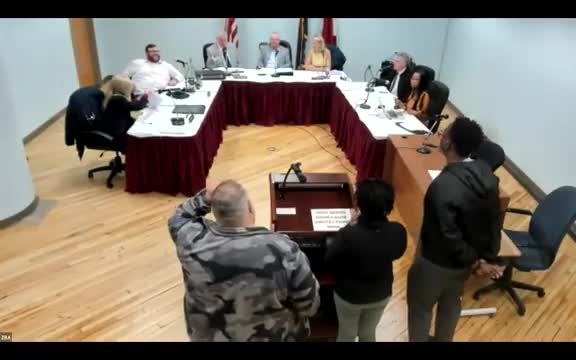 Zoning board permits restaurant expansion at 198 River St.; second ...