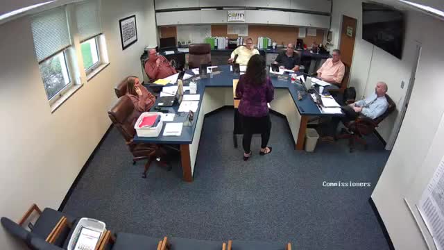 Road and Bridge department signs seasonal-hire forms, awards Fauna Road ...