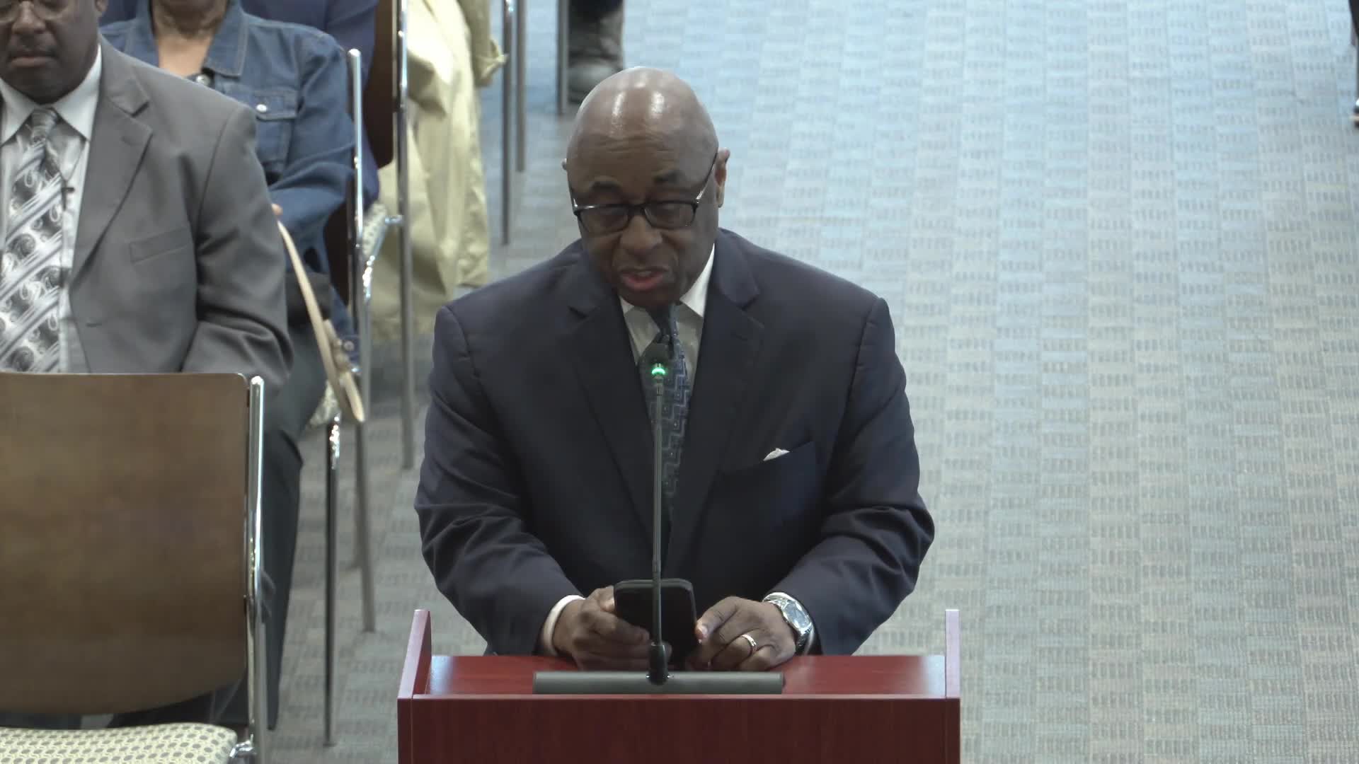 CitizenPortal.ai - Mark Lawrence calls for collaboration among Columbus ...