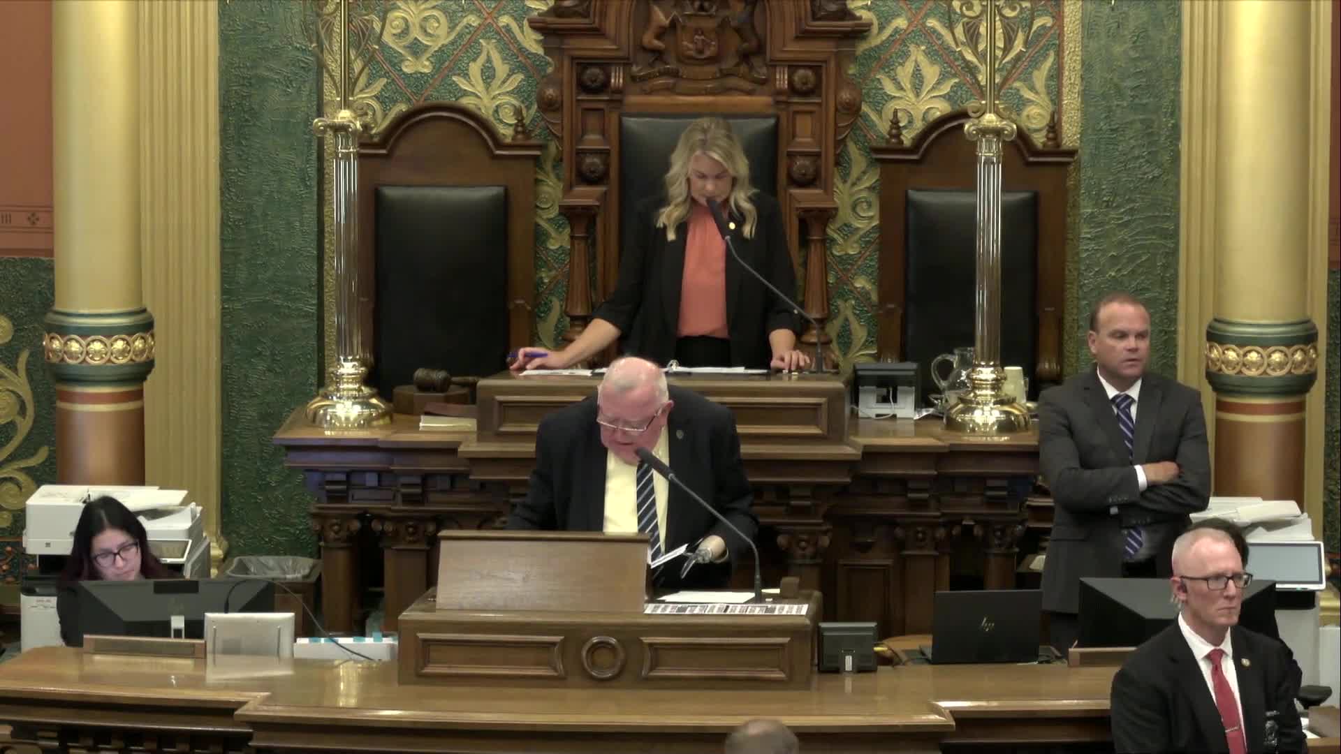 CitizenPortal.ai - Michigan House Passes Bills to Combat Gift Card Fraud and Organized Retail Crime