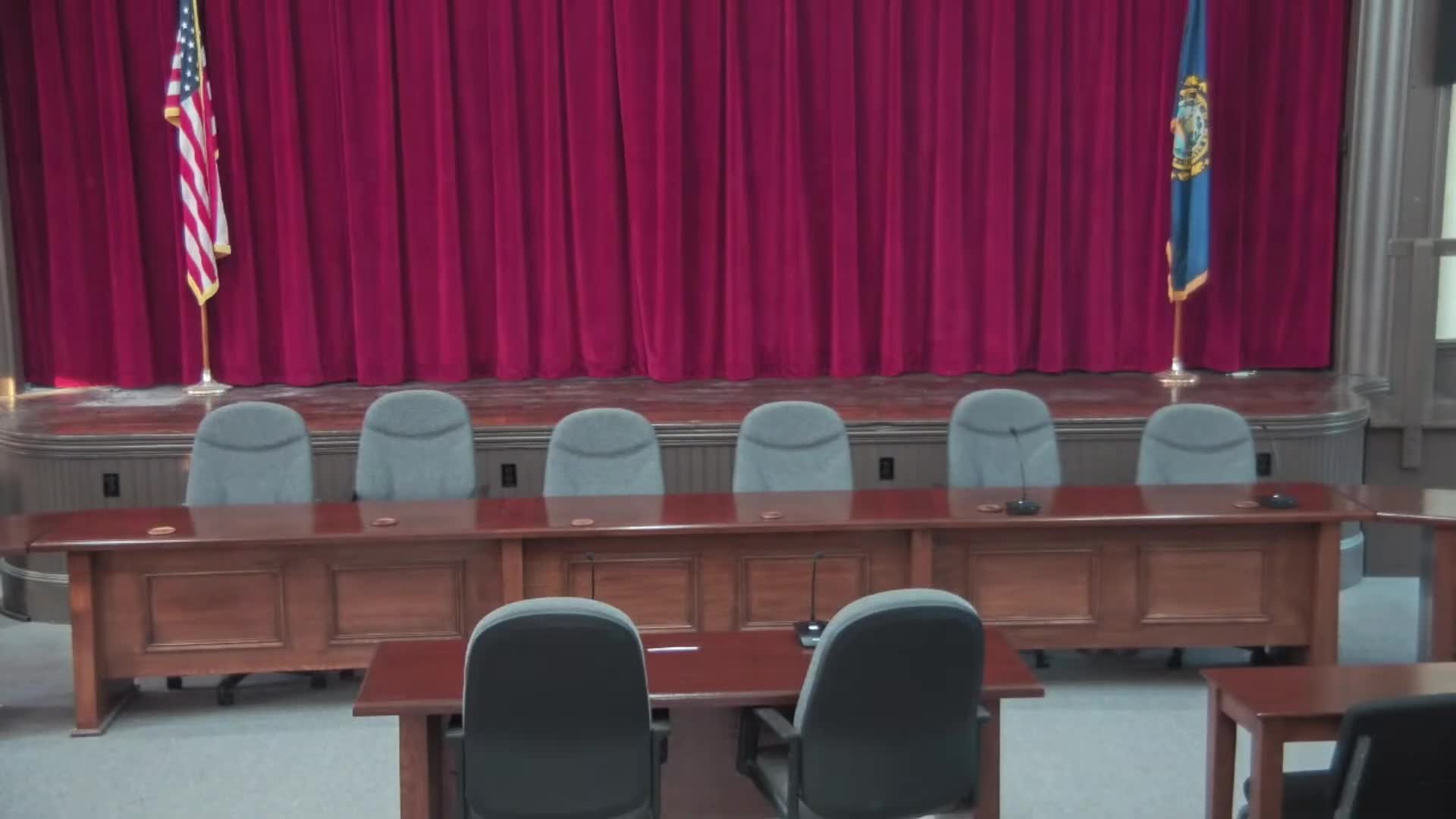 Committee reopens long-running conversation about expanding commercial ...