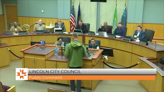New resident tells council of persistent loitering, dumpster diving and ...