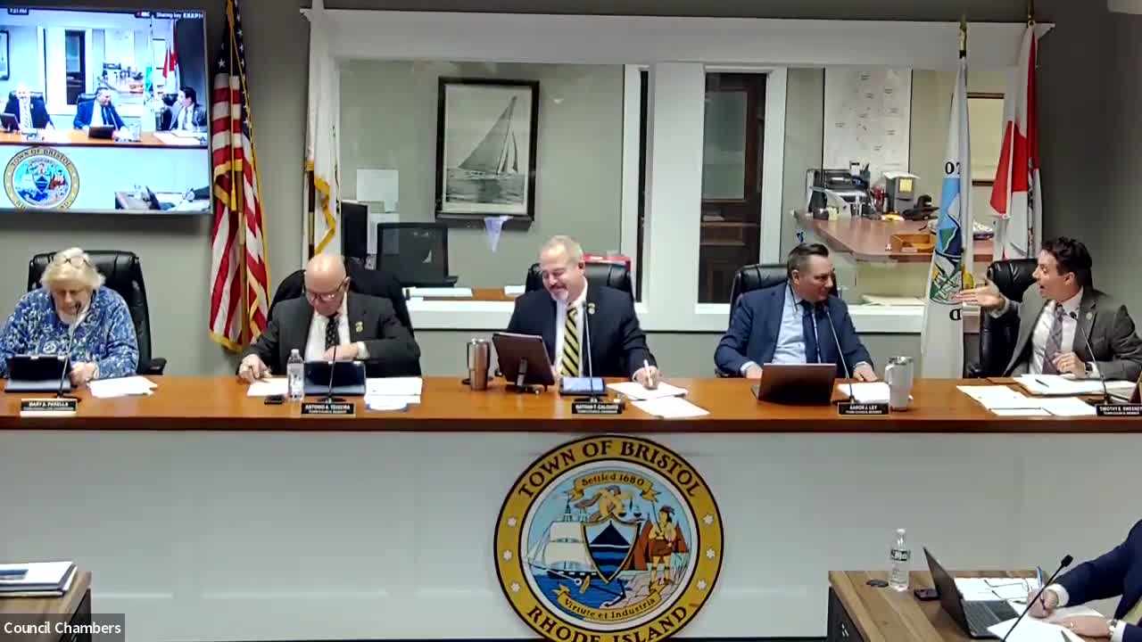 CitizenPortal.ai - Resident proposes turning downtown string lights ...