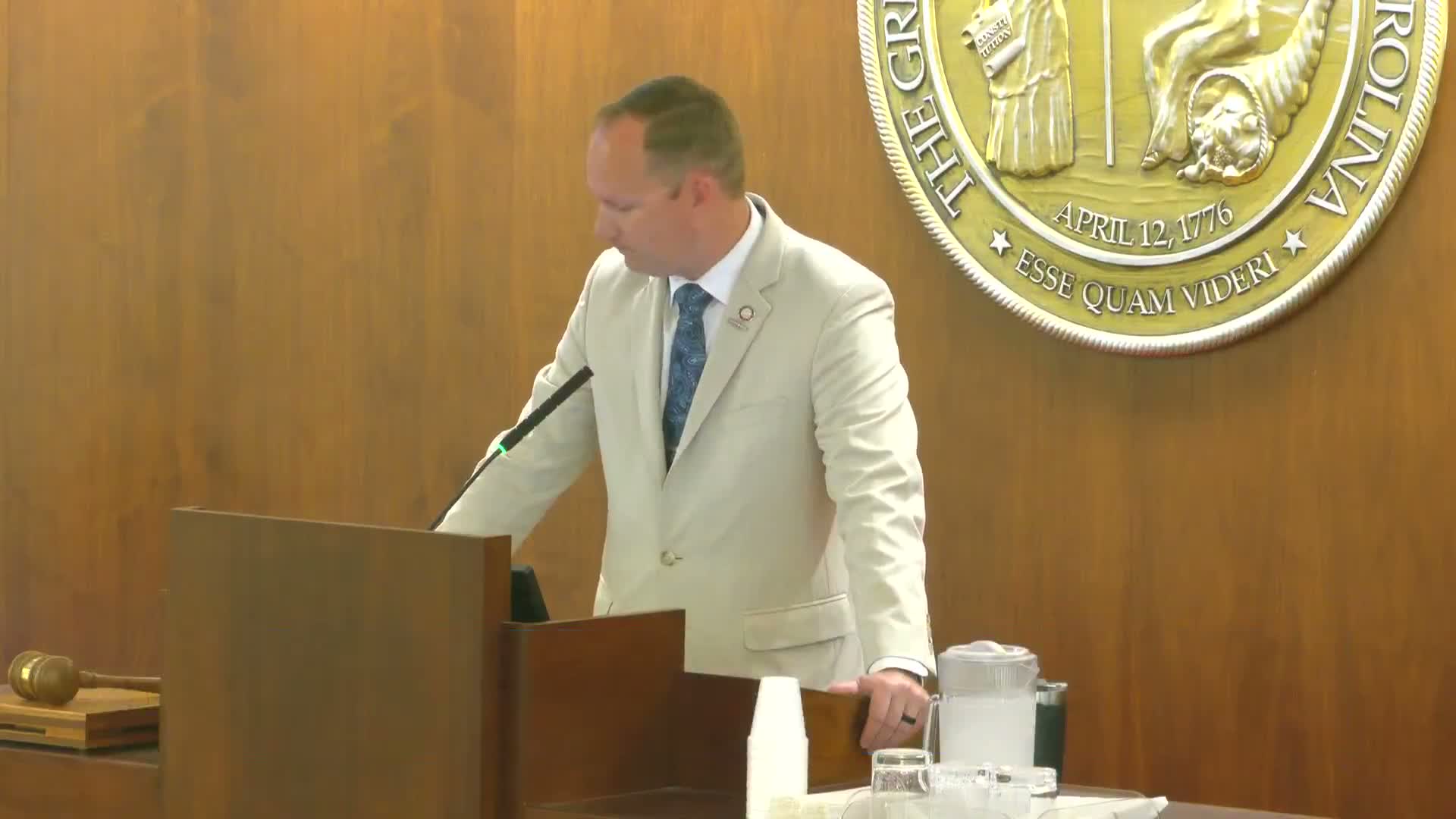 State auditor asks House to allow additional exempt policy-making ...